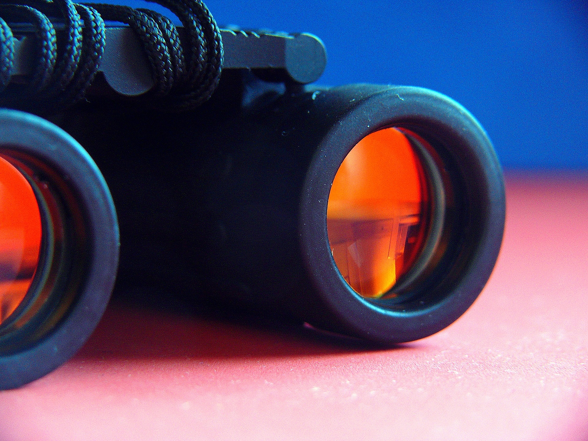 The Ultimate Binoculars Buying Guide - BinoSpot